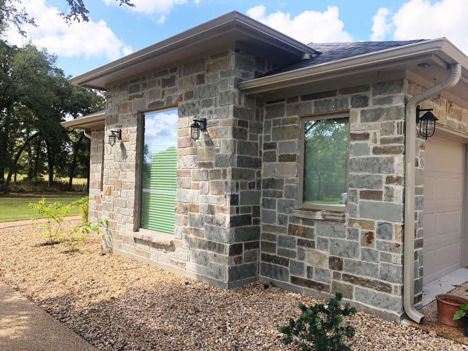 Stone - Red River Brick